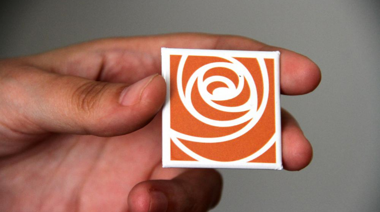 ČSSD neví, kam dál: Strana představila nové logo, které ji přijde na ...