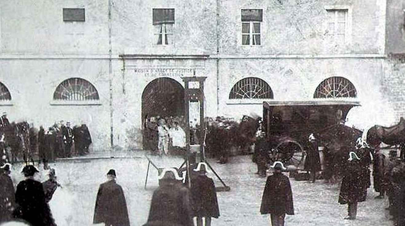 Gilotina sťala hlavu naposledy roku 1977: Tuniský imigrant byl k trestu ...
