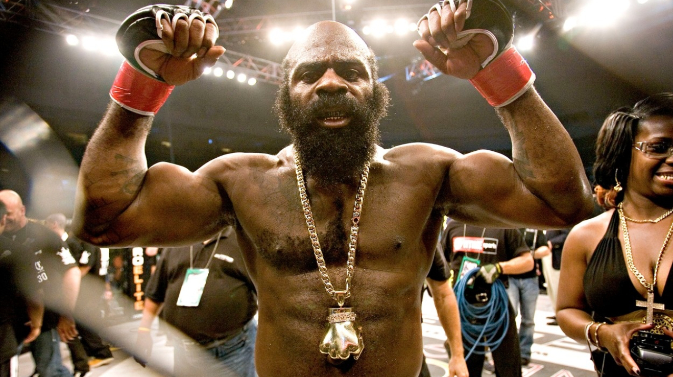 Kimbo Slice: Legendární bojovník se z ulice vypracoval až do UFC – G.cz